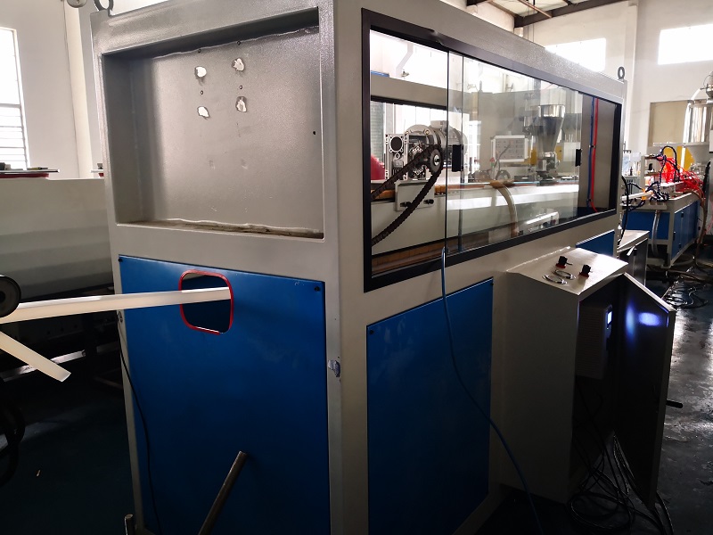 PC Profile Extrusion Machine from China manufacturer - D&M Machinery Co ...